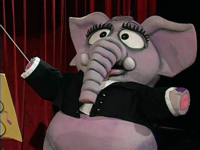 Skinnamarink TV | Colours and Shapes