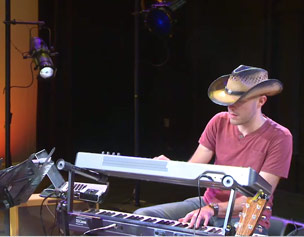 Alex and the Kaleidoscope | Kangaroo