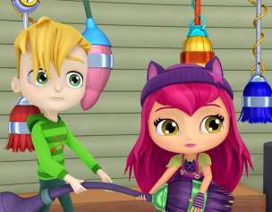 Little Charmers | A Charming Chatterbox / Cluck Stars