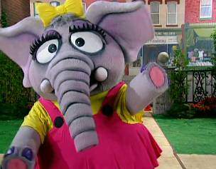 Skinnamarink TV | Giving