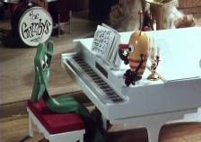 Gumby | To Bee or Not to Bee / Just Train Crazy
