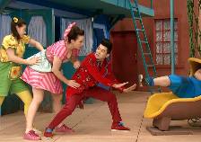 Hoopla Doopla | Zap Gets Stuck