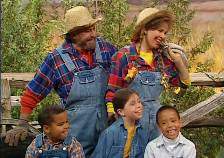 Skinnamarink TV | Colours and Shapes